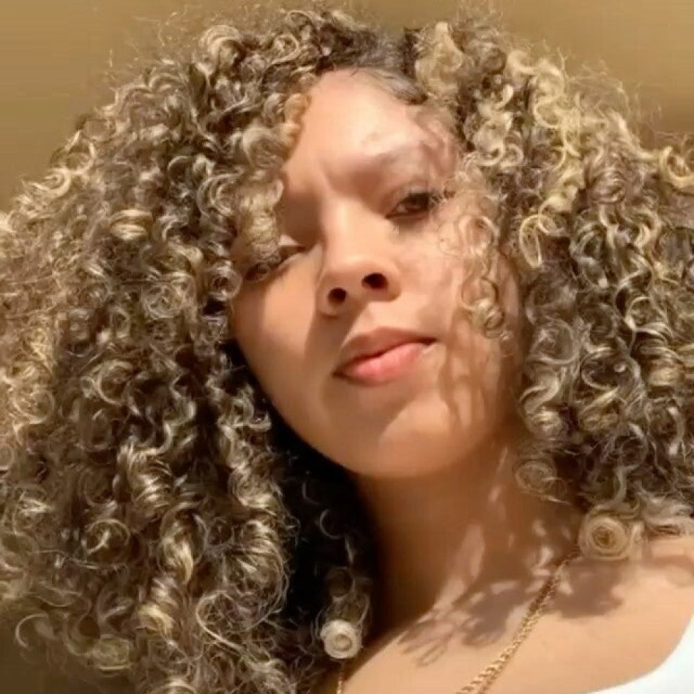 HAIR BY AILEEN